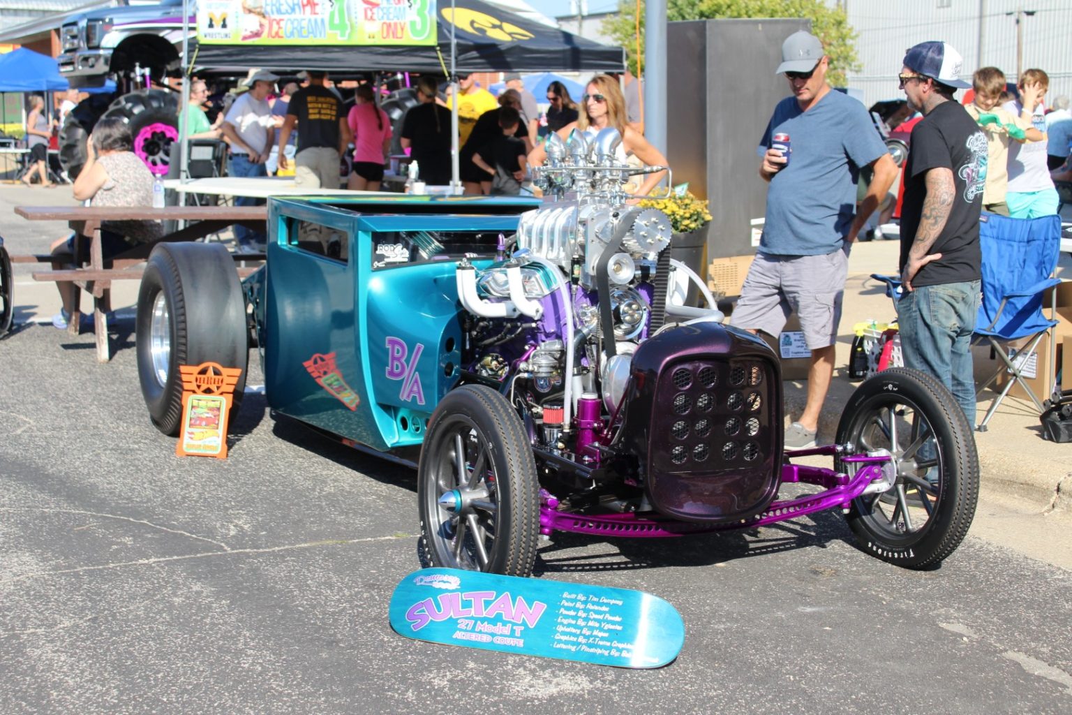 Photos - Hot Rods and Harleys Car Show